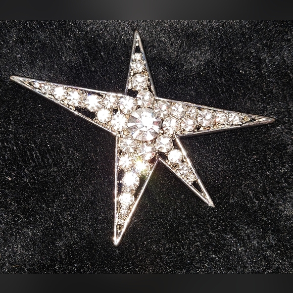 Jewelry | Vintage Shooting Star Rhinestone Brooch | Poshmark